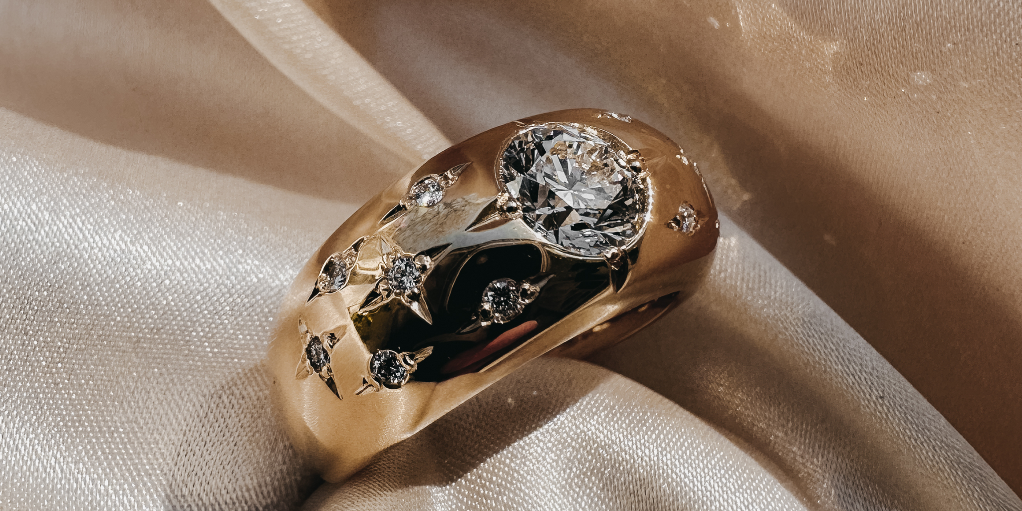 Chunky Engagement Rings Are the It-Girl Trend — Dua Lipa Approved